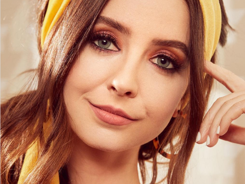 Bish Whet Face Zoella